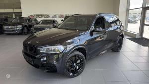 Black BMW X5 2017 in Marijampole, with an engine capacity of 2.99 L and mileage of 160 thousand km for 24999 €, photo  on AUTOMOTO.COM.LV