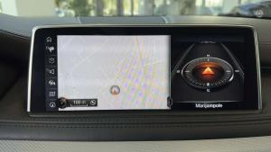 Black BMW X5 2017 in Marijampole, with an engine capacity of 2.99 L and mileage of 160 thousand km for 24999 €, photo 28 on AUTOMOTO.COM.LV