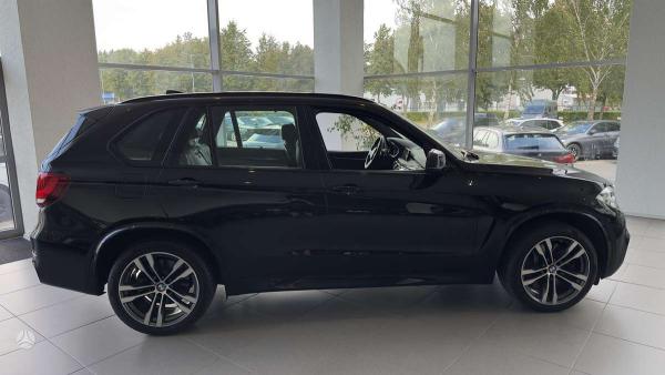 BMW X5 2017 Marijampole vietnē Melns BMW X5 2017 Marijampole, ar dzinēja tilpumu 2.99 L un nobraukumu 217 tūkst. km par 24999 €, foto 7 vietnē AUTOMOTO.COM.LV