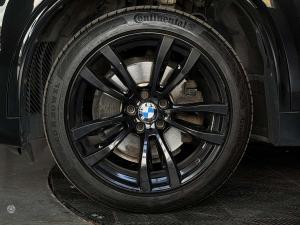 Melns BMW X5 2017 Kauņa, ar dzinēja tilpumu 2.00 L un nobraukumu 180 tūkst. km par 19490 €, foto 8 vietnē AUTOMOTO.COM.LV