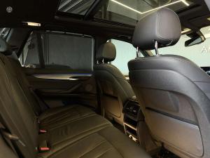 Melns BMW X5 2017 Kauņa, ar dzinēja tilpumu 2.00 L un nobraukumu 180 tūkst. km par 19490 €, foto 32 vietnē AUTOMOTO.COM.LV