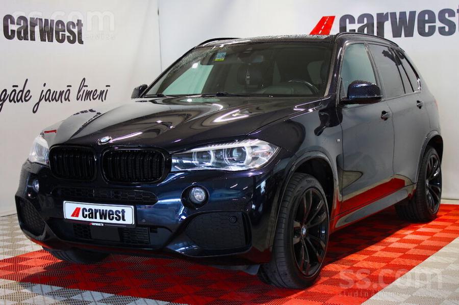Black BMW X5 2017 in Riga, with an engine capacity of 3.00 L and mileage of 238 thousand km for 23900 €, photo 1 on AUTOMOTO.COM.LV