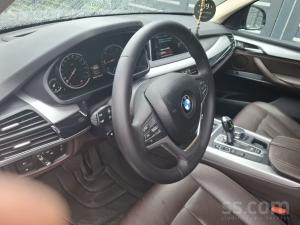 Melns BMW X5 2017 Rīga, ar dzinēja tilpumu 3.00 L un nobraukumu 88 tūkst. km par 29900 €, foto 9 vietnē AUTOMOTO.COM.LV