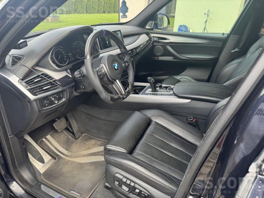 Melns BMW X5 2018 Bauska, ar dzinēja tilpumu 3.00 L un nobraukumu 0 tūkst. km par 27800 €, foto 8 vietnē AUTOMOTO.COM.LV