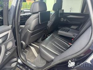 Melns BMW X5 2018 Bauska, ar dzinēja tilpumu 3.00 L un nobraukumu 0 tūkst. km par 27800 €, foto 9 vietnē AUTOMOTO.COM.LV