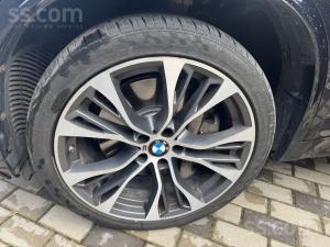 Melns BMW X5 2018 Bauska, ar dzinēja tilpumu 3.00 L un nobraukumu 0 tūkst. km par 27800 €, foto 21 vietnē AUTOMOTO.COM.LV