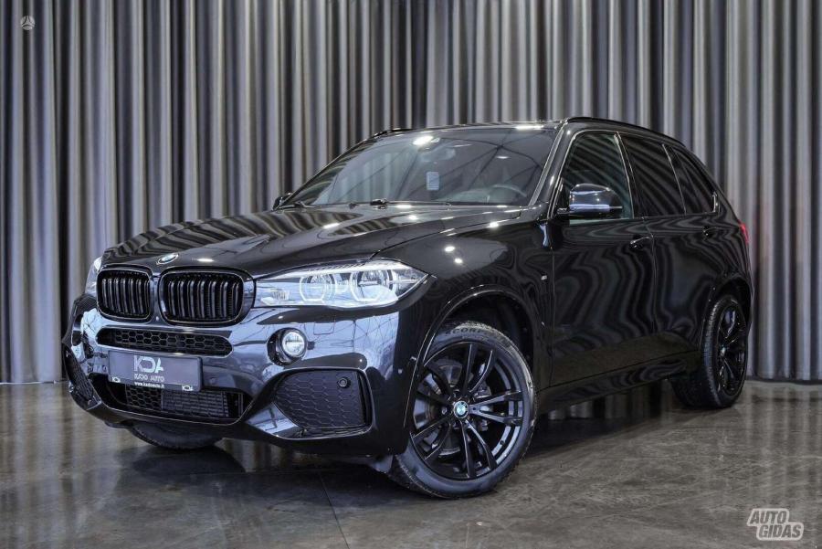 Black BMW X5 2018 in Marijampole, with an engine capacity of 3.00 L and mileage of 217 thousand km for 25950 €, photo 5 on AUTOMOTO.COM.LV