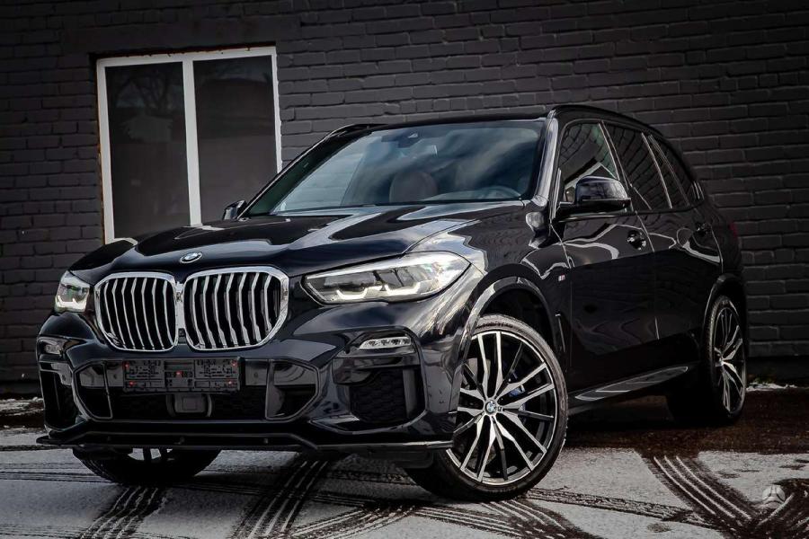 Melns BMW X5 2018 Jūrmala, ar dzinēja tilpumu 3.00 L un nobraukumu 180 tūkst. km par 39900 €, foto 2 vietnē AUTOMOTO.COM.LV