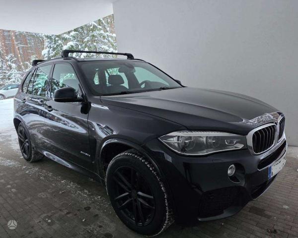 Melns BMW X5 2018 Viļņa, ar dzinēja tilpumu 2.99 L un nobraukumu 161 tūkst. km par 27800 €, foto 1 vietnē AUTOMOTO.COM.LV
