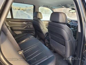 Melns BMW X5 2018 Tallina, ar dzinēja tilpumu 0.00 L un nobraukumu 223 tūkst. km par 29600 €, foto 10 vietnē AUTOMOTO.COM.LV