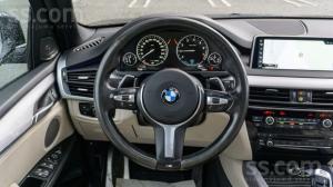 Black BMW X5 2018 in Riga, with an engine capacity of 2.00 L and mileage of 225 thousand km for 22990 €, photo 13 on AUTOMOTO.COM.LV