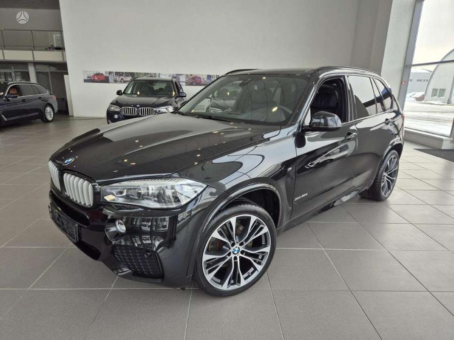 Melns BMW X5 2018 Marijampole, ar dzinēja tilpumu 2.99 L un nobraukumu 227 tūkst. km par 27999 €, foto 1 vietnē AUTOMOTO.COM.LV