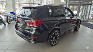Melns BMW X5 2018 Marijampole, ar dzinēja tilpumu 2.99 L un nobraukumu 227 tūkst. km par 27999 €, foto 6 vietnē AUTOMOTO.COM.LV