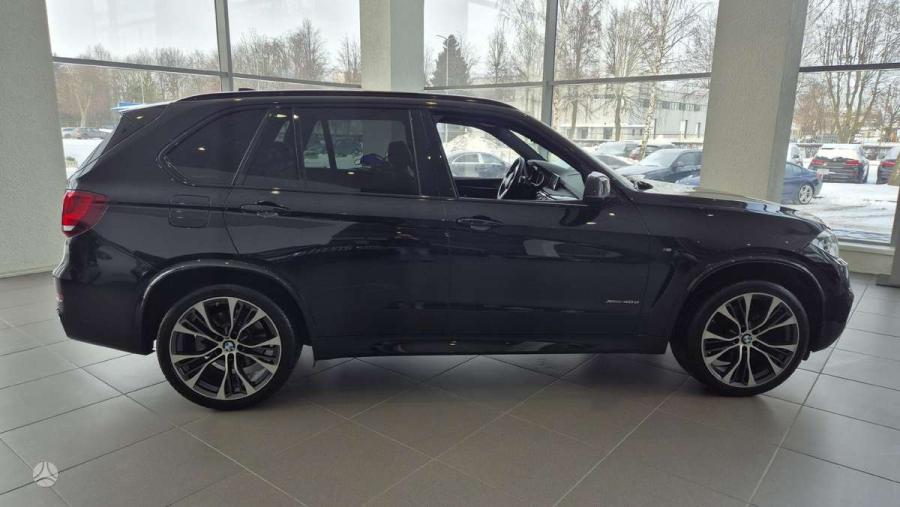 Melns BMW X5 2018 Marijampole, ar dzinēja tilpumu 2.99 L un nobraukumu 227 tūkst. km par 27999 €, foto 7 vietnē AUTOMOTO.COM.LV