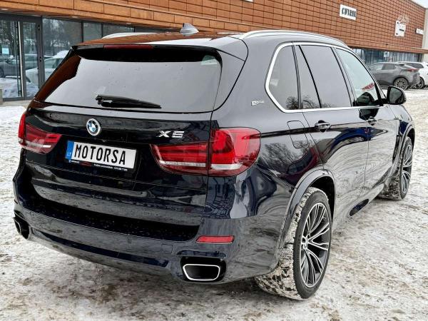 Melns BMW X5 2018 Kauņa, ar dzinēja tilpumu 2.00 L un nobraukumu 139 tūkst. km par 24990 €, foto 5 vietnē AUTOMOTO.COM.LV