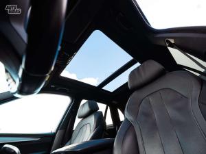 Black BMW X5 2018 in Marijampole, with an engine capacity of 3.00 L and mileage of 298 thousand km for 22750 €, photo 31 on AUTOMOTO.COM.LV