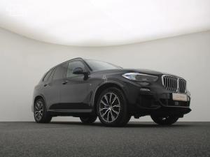 Melns BMW X5 2018 Viļņa, ar dzinēja tilpumu 3.00 L un nobraukumu 158 tūkst. km par 41899 €, foto 12 vietnē AUTOMOTO.COM.LV