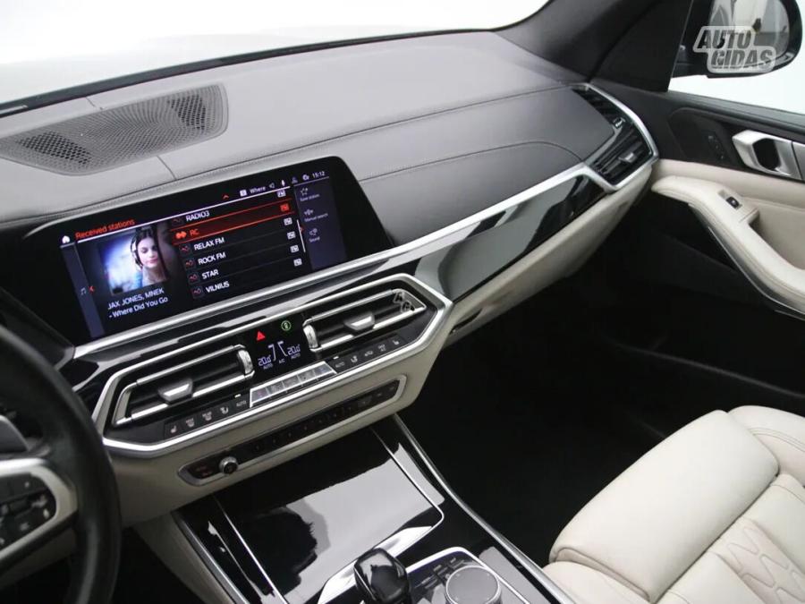 Melns BMW X5 2018 Viļņa, ar dzinēja tilpumu 3.00 L un nobraukumu 158 tūkst. km par 41899 €, foto 22 vietnē AUTOMOTO.COM.LV