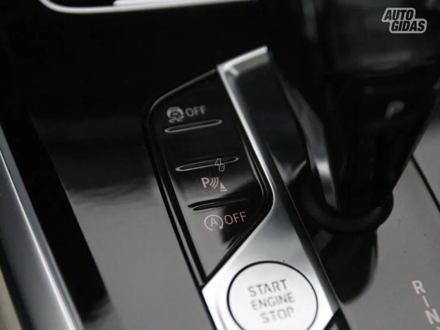 Melns BMW X5 2018 Viļņa, ar dzinēja tilpumu 3.00 L un nobraukumu 158 tūkst. km par 41899 €, foto 31 vietnē AUTOMOTO.COM.LV