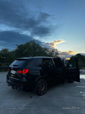 Melns BMW X5 2018 Tallina, ar dzinēja tilpumu 3.00 L un nobraukumu 175 tūkst. km par 33000 €, foto 14 vietnē AUTOMOTO.COM.LV