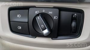 Black BMW X5 2018 in Riga, with an engine capacity of 2.00 L and mileage of 225 thousand km for 22990 €, photo 26 on AUTOMOTO.COM.LV