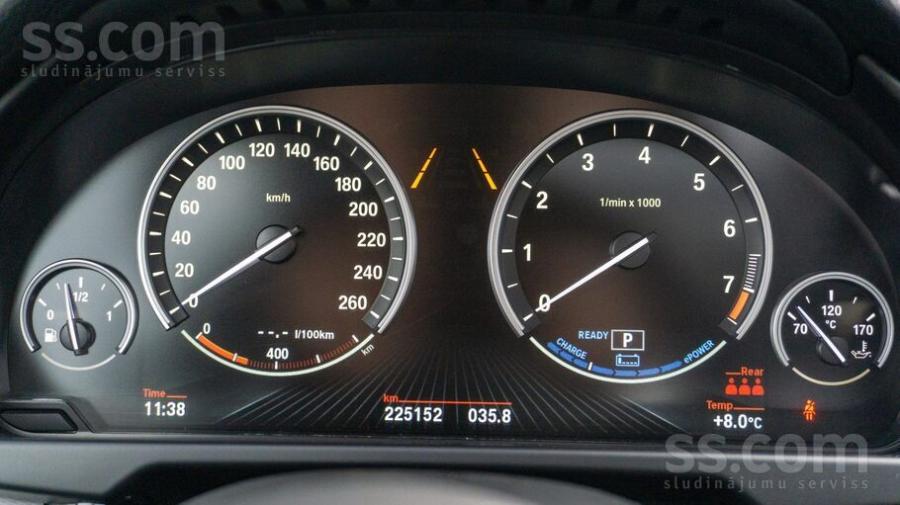 Black BMW X5 2018 in Riga, with an engine capacity of 2.00 L and mileage of 225 thousand km for 22990 €, photo 27 on AUTOMOTO.COM.LV