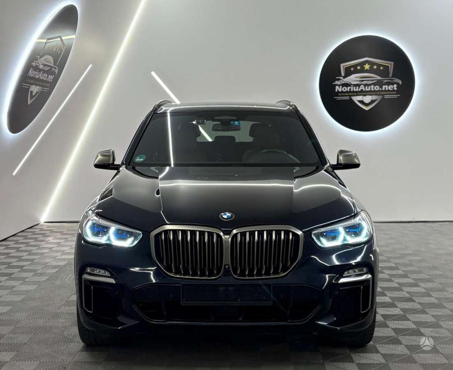 Black BMW X5 2018 in Marijampole, with an engine capacity of 2.99 L and mileage of 320 thousand km for 34650 €, photo 30 on AUTOMOTO.COM.LV