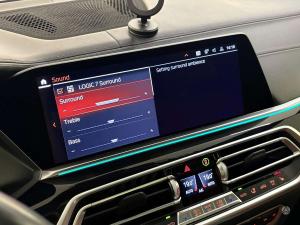 Black BMW X5 2018 in Marijampole, with an engine capacity of 2.99 L and mileage of 320 thousand km for 34650 €, photo 41 on AUTOMOTO.COM.LV
