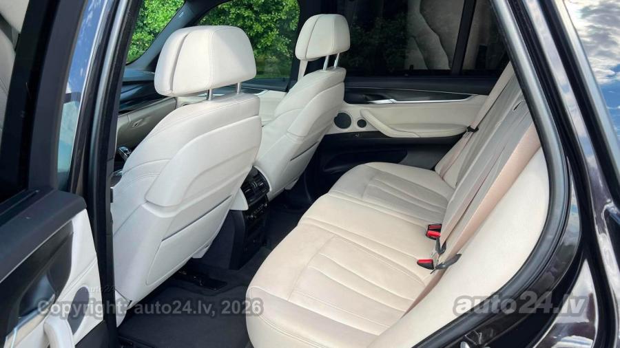 Melns BMW X5 2018 Tallina, ar dzinēja tilpumu 3.00 L un nobraukumu 146 tūkst. km par 35000 €, foto 7 vietnē AUTOMOTO.COM.LV