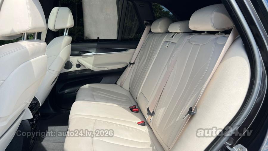 Melns BMW X5 2018 Tallina, ar dzinēja tilpumu 3.00 L un nobraukumu 146 tūkst. km par 35000 €, foto 8 vietnē AUTOMOTO.COM.LV