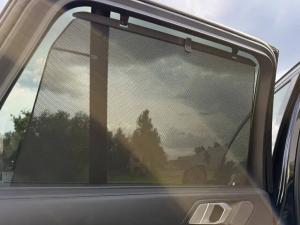 Black BMW X5 2018 in Riga, with an engine capacity of 3.00 L and mileage of 130 thousand km for 45900 €, photo 45 on AUTOMOTO.COM.LV
