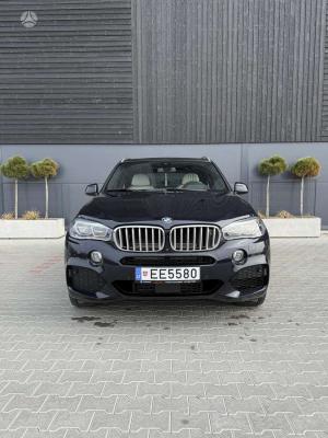 Melns BMW X5 2018 Šauļi, ar dzinēja tilpumu 2.00 L un nobraukumu 142 tūkst. km par 27900 €, foto 16 vietnē AUTOMOTO.COM.LV