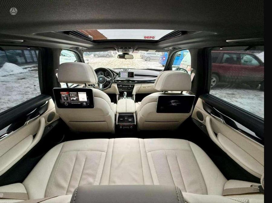 Melns BMW X5 2018 Šauļi, ar dzinēja tilpumu 2.00 L un nobraukumu 142 tūkst. km par 27900 €, foto 20 vietnē AUTOMOTO.COM.LV