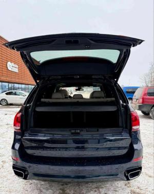 Melns BMW X5 2018 Šauļi, ar dzinēja tilpumu 2.00 L un nobraukumu 142 tūkst. km par 27900 €, foto 24 vietnē AUTOMOTO.COM.LV