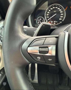 Melns BMW X5 2018 Šauļi, ar dzinēja tilpumu 2.00 L un nobraukumu 142 tūkst. km par 27900 €, foto 28 vietnē AUTOMOTO.COM.LV