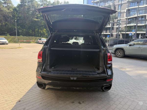 Melns BMW X5 2018 Viļņa, ar dzinēja tilpumu 2.98 L un nobraukumu 111 tūkst. km par 26200 €, foto 7 vietnē AUTOMOTO.COM.LV