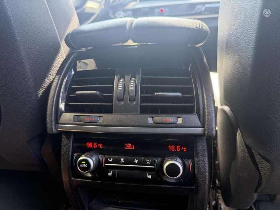 Melns BMW X5 2018 Viļņa, ar dzinēja tilpumu 2.98 L un nobraukumu 111 tūkst. km par 26200 €, foto 10 vietnē AUTOMOTO.COM.LV