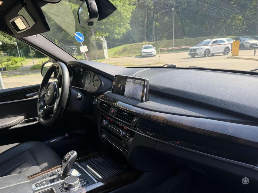 Melns BMW X5 2018 Viļņa, ar dzinēja tilpumu 2.98 L un nobraukumu 111 tūkst. km par 26200 €, foto 13 vietnē AUTOMOTO.COM.LV