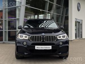 Melns BMW X5 2018 Valmiera, ar dzinēja tilpumu 2.00 L un nobraukumu 196 tūkst. km par 23900 €, foto 3 vietnē AUTOMOTO.COM.LV