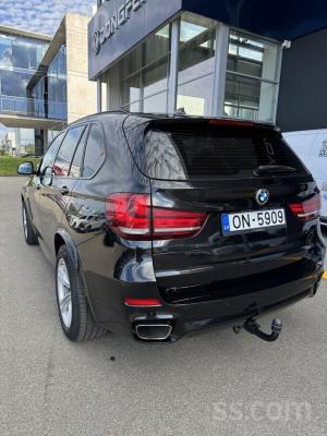 Melns BMW X5 2018 Rīga, ar dzinēja tilpumu 3.00 L un nobraukumu 177 tūkst. km par 24490 €, foto 7 vietnē AUTOMOTO.COM.LV