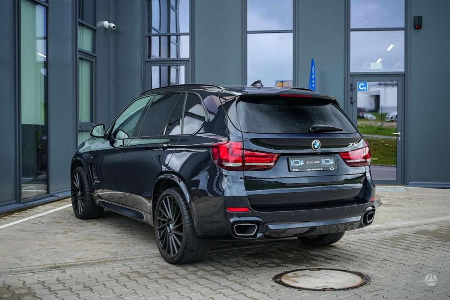 Melns BMW X5 2018 Kauņa, ar dzinēja tilpumu 2.99 L un nobraukumu 256 tūkst. km par 26450 €, foto 10 vietnē AUTOMOTO.COM.LV