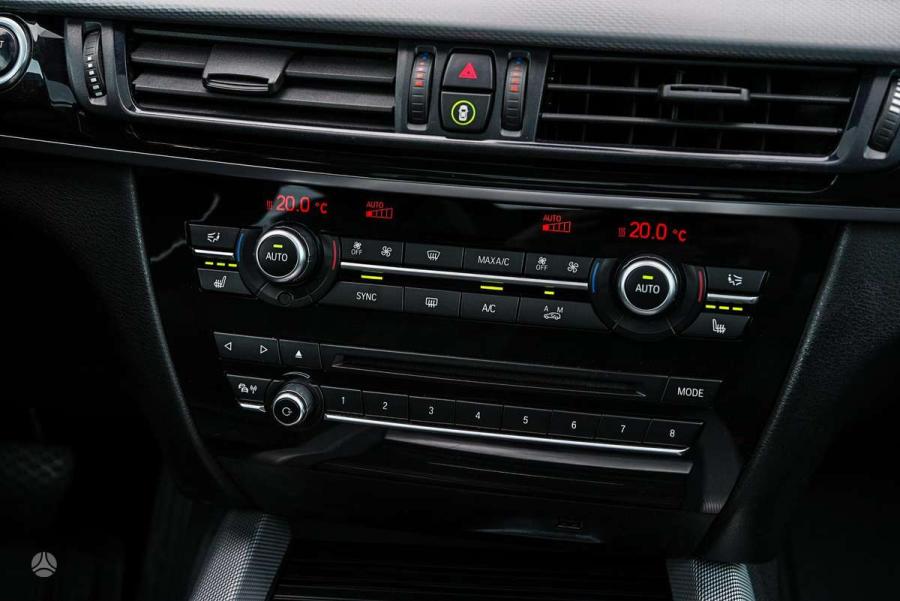 Melns BMW X5 2018 Kauņa, ar dzinēja tilpumu 2.99 L un nobraukumu 256 tūkst. km par 26450 €, foto 23 vietnē AUTOMOTO.COM.LV
