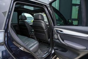 Melns BMW X5 2018 Kauņa, ar dzinēja tilpumu 2.99 L un nobraukumu 256 tūkst. km par 26450 €, foto 40 vietnē AUTOMOTO.COM.LV