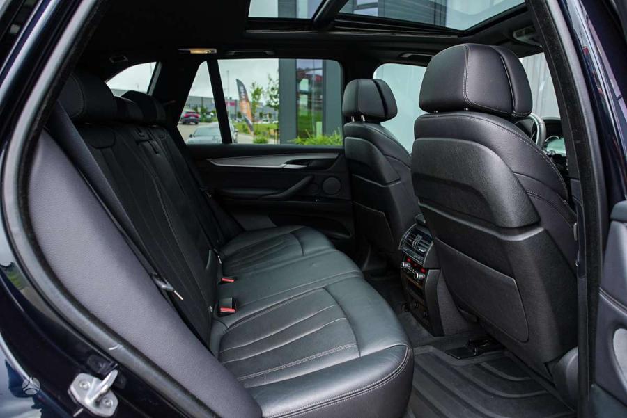 Melns BMW X5 2018 Kauņa, ar dzinēja tilpumu 2.99 L un nobraukumu 256 tūkst. km par 26450 €, foto 41 vietnē AUTOMOTO.COM.LV