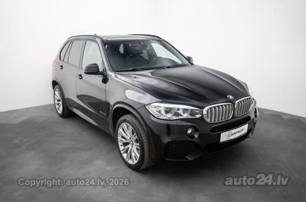 Black BMW X5 2018 in Tallinn, with an engine capacity of 2.00 L and mileage of 193 thousand km for 20999 €, photo 3 on AUTOMOTO.COM.LV