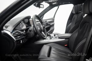 Black BMW X5 2018 in Tallinn, with an engine capacity of 2.00 L and mileage of 193 thousand km for 20999 €, photo 9 on AUTOMOTO.COM.LV