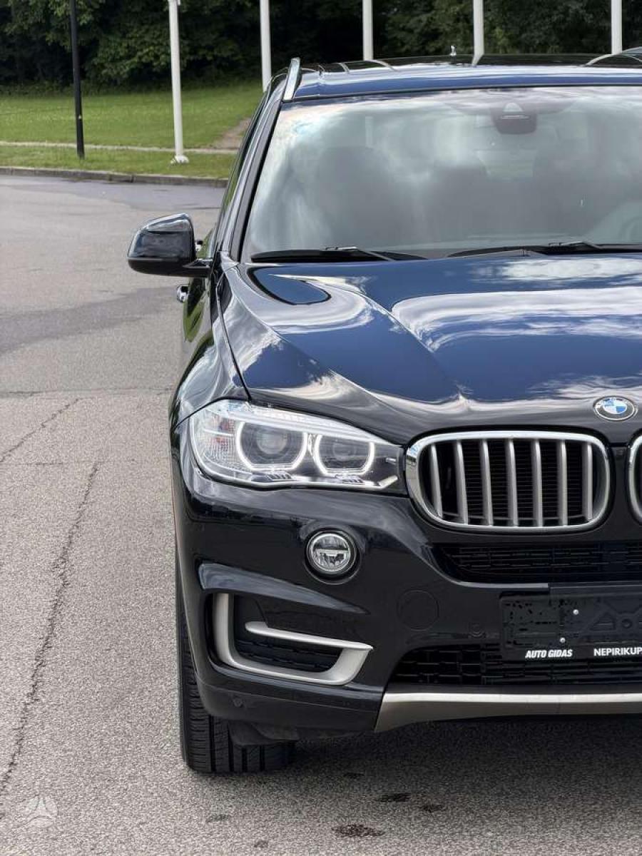 Melns BMW X5 2018 Viļņa, ar dzinēja tilpumu 2.98 L un nobraukumu 38 tūkst. km par 28000 €, foto 10 vietnē AUTOMOTO.COM.LV