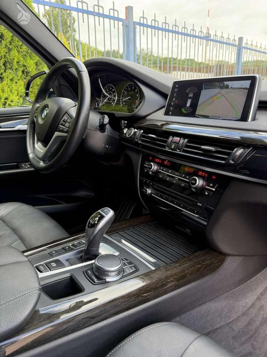 Melns BMW X5 2018 Viļņa, ar dzinēja tilpumu 2.98 L un nobraukumu 38 tūkst. km par 28000 €, foto 13 vietnē AUTOMOTO.COM.LV
