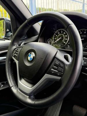 Melns BMW X5 2018 Viļņa, ar dzinēja tilpumu 2.98 L un nobraukumu 38 tūkst. km par 28000 €, foto 14 vietnē AUTOMOTO.COM.LV