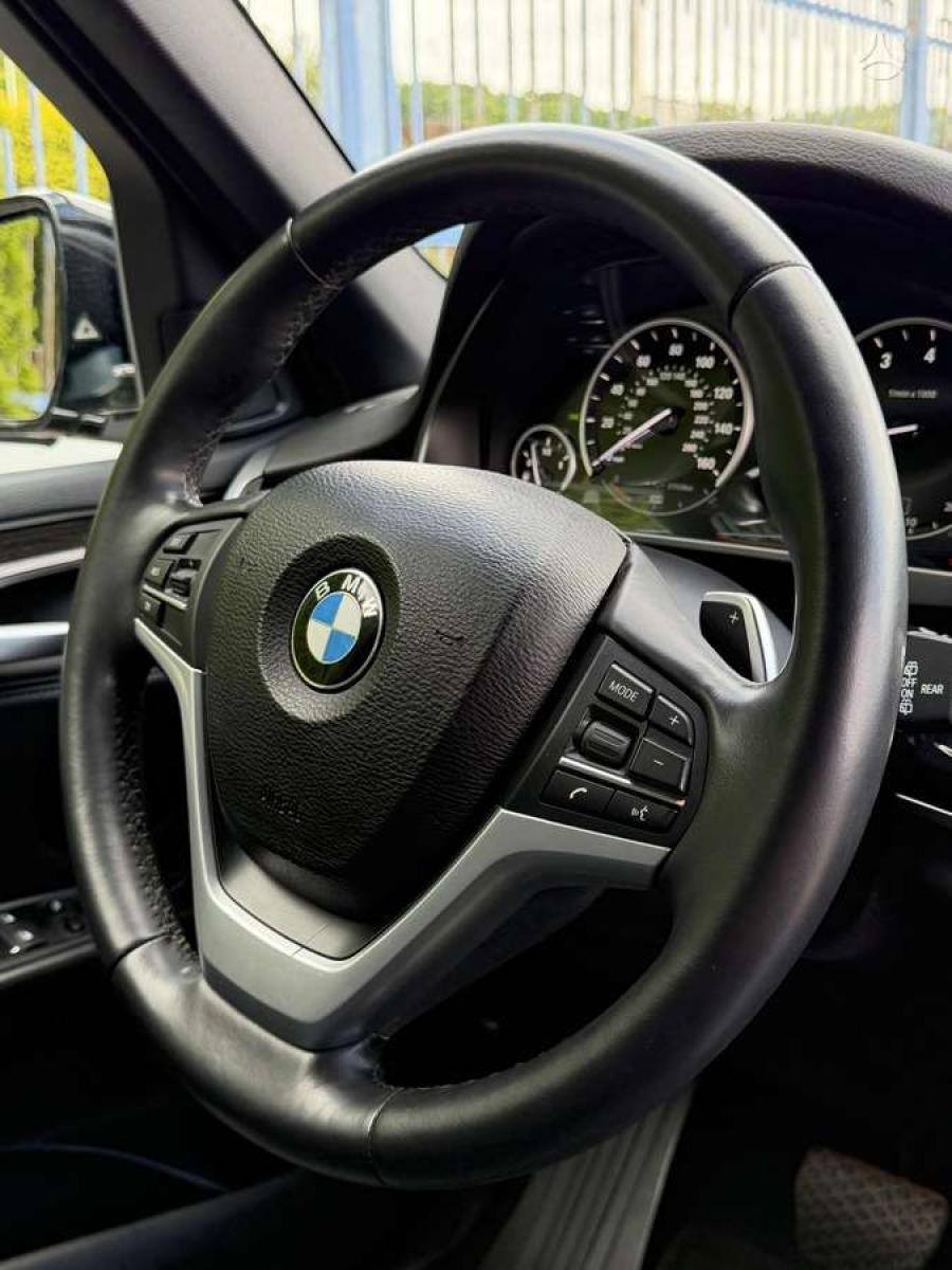 Melns BMW X5 2018 Viļņa, ar dzinēja tilpumu 2.98 L un nobraukumu 38 tūkst. km par 28000 €, foto 14 vietnē AUTOMOTO.COM.LV